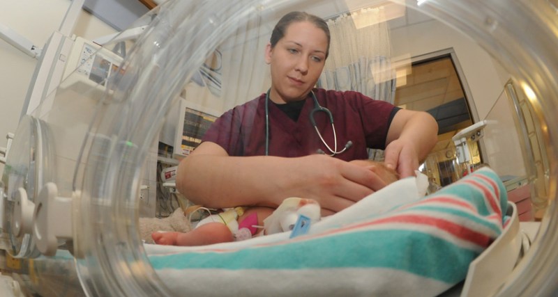 Too little noise is bad for newborns in intensive care | Science News