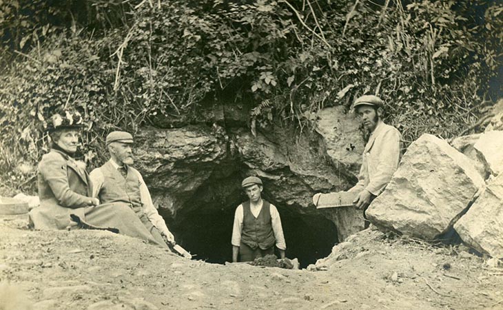 Bear bone rewrites human history in Ireland