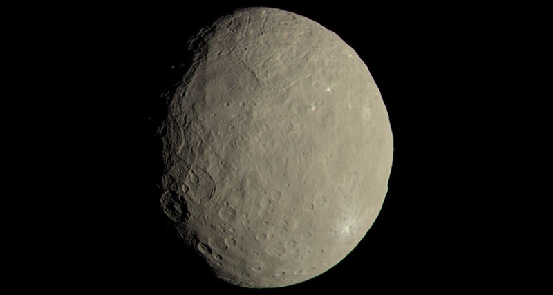 Giant mud balls roamed the early solar system